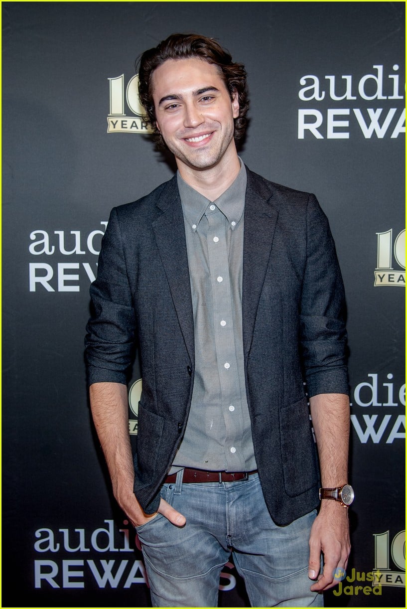 Ryan McCartan Shares Tons of 'Wicked' Moments on Instagram | Photo ...