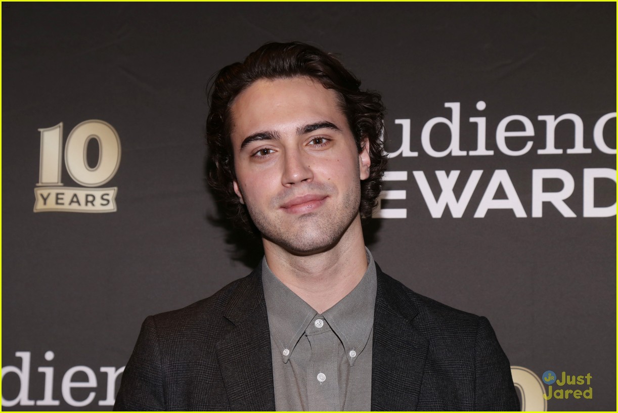 Ryan McCartan Shares Tons of 'Wicked' Moments on Instagram | Photo ...