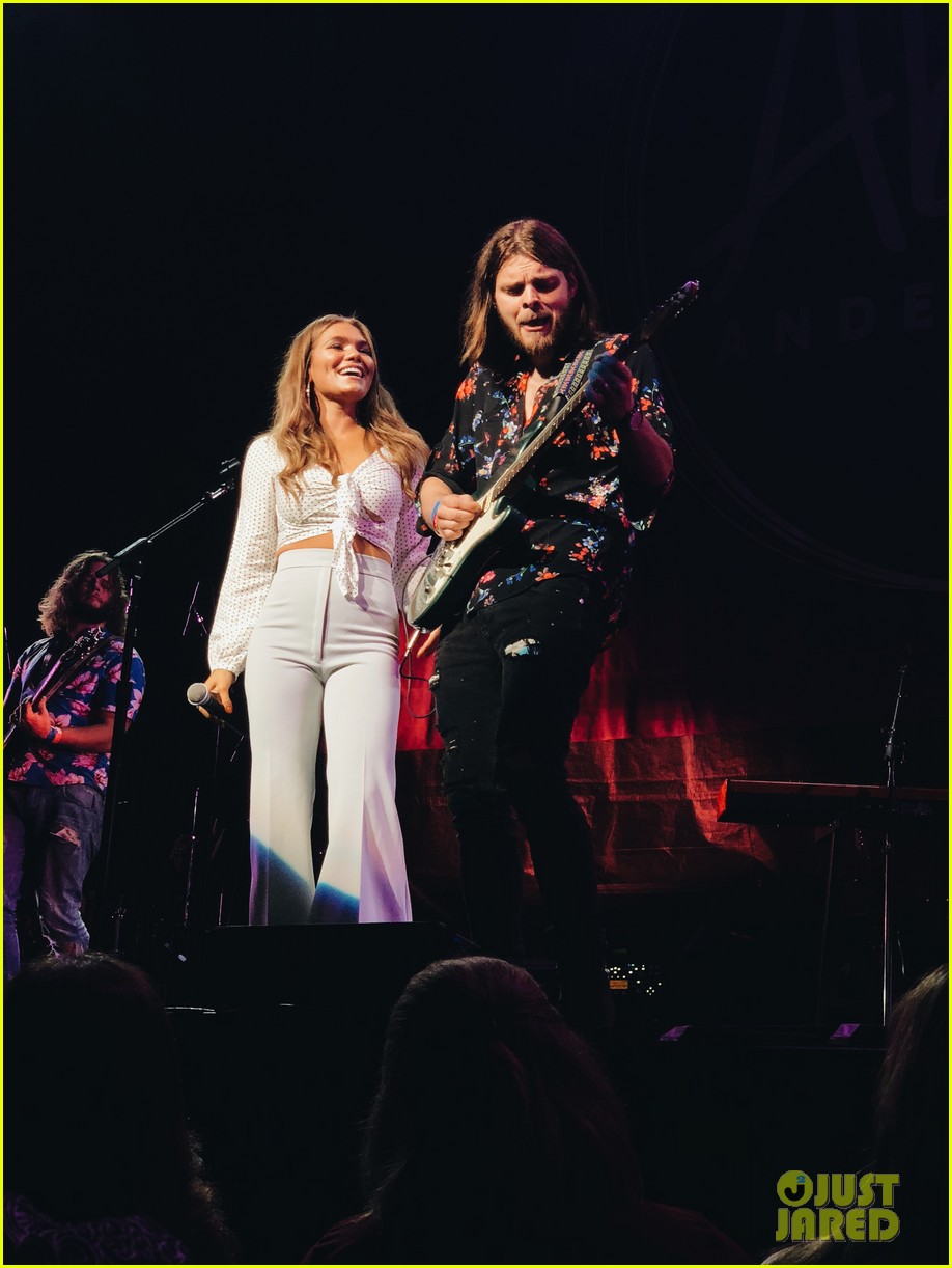 Abby Anderson Shares Snaps From Life on the Road! (Exclusive) | Photo ...