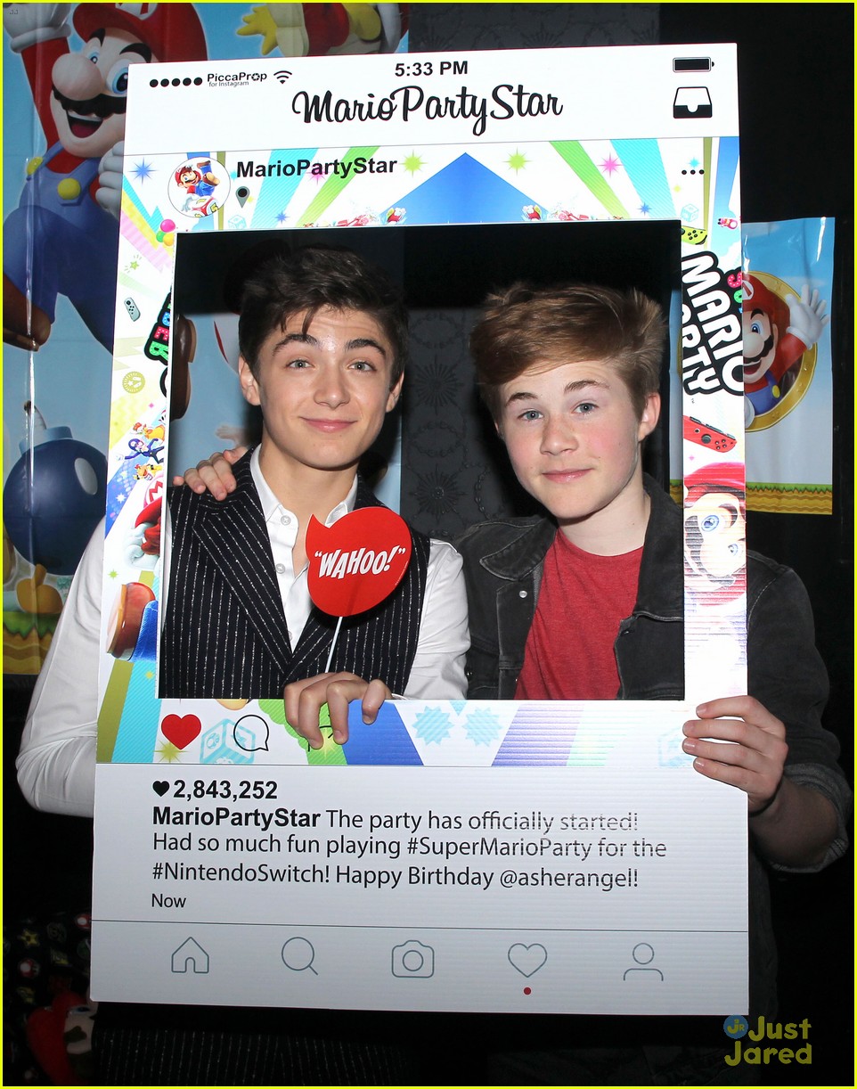 Full Sized Photo of asher angel 16 bday nintendo party pics 06 | Asher ...