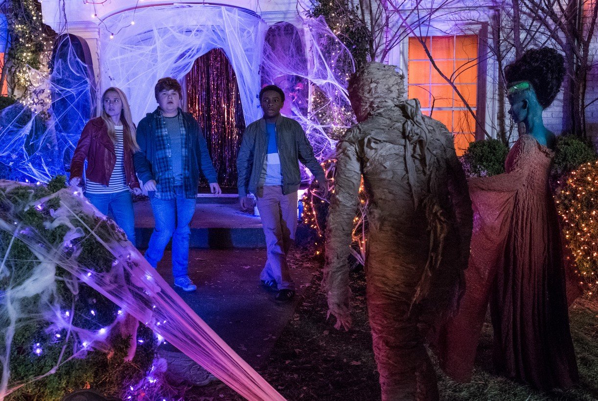 Get To Know 'Goosebumps 2' Star Jeremy Ray Taylor With 10 Fun Facts ...