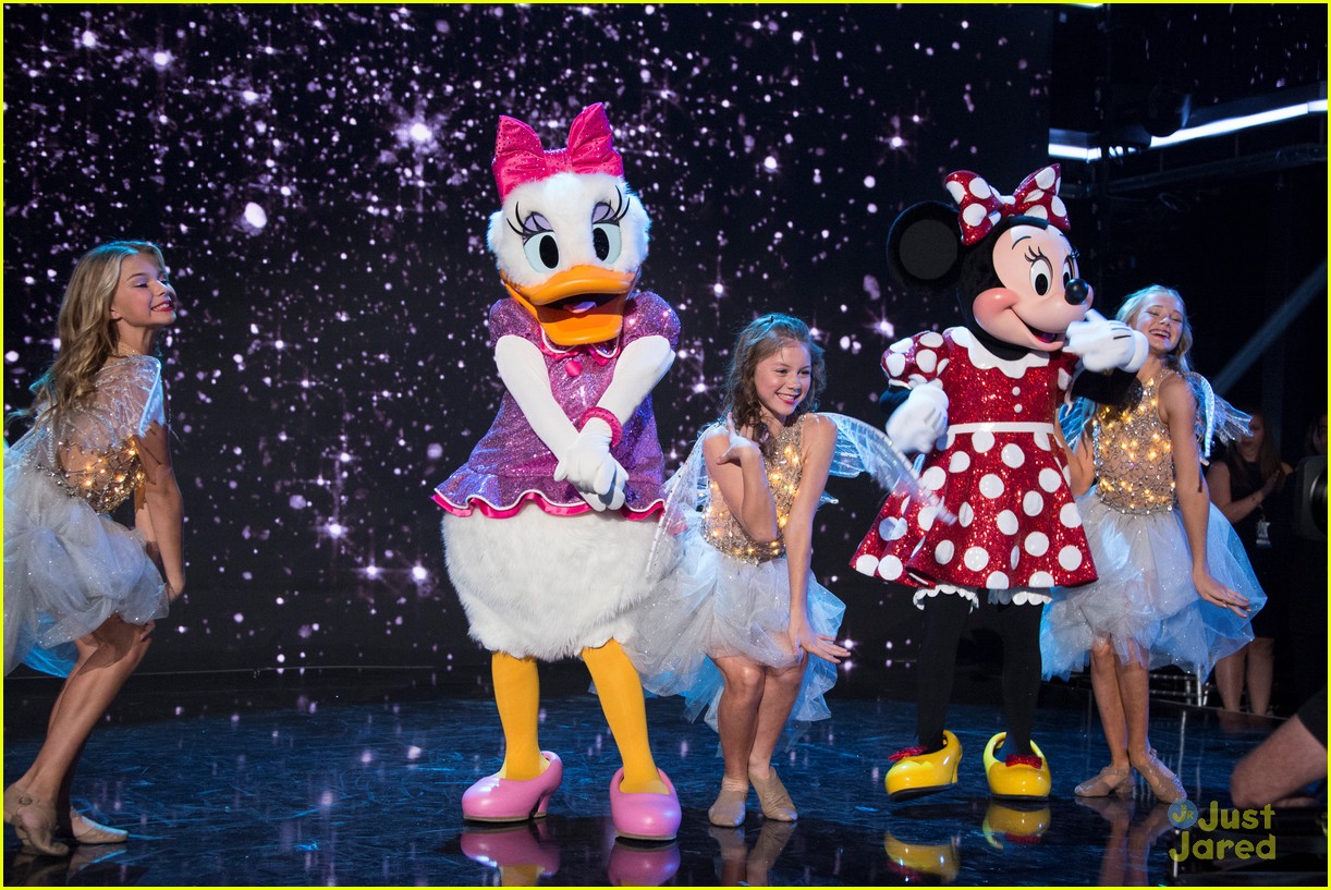 Jordan Fisher Celebrates All Things Disney on 'DWTS' With DWTS Juniors ...