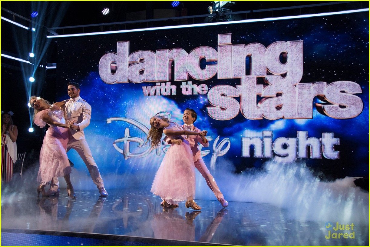 Jordan Fisher Celebrates All Things Disney on 'DWTS' With DWTS Juniors ...