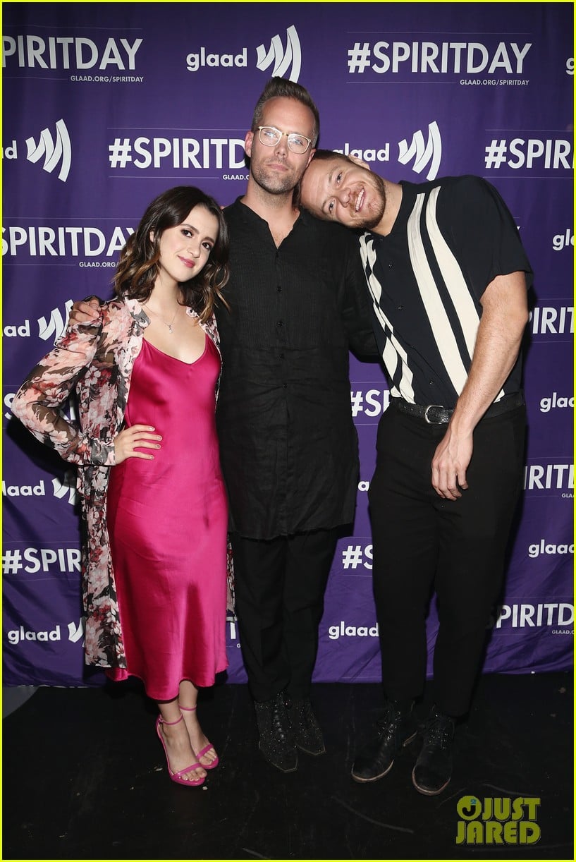 Laura Marano, Nick Jonas, Julianne Hough & More Step Out For Beyond ...