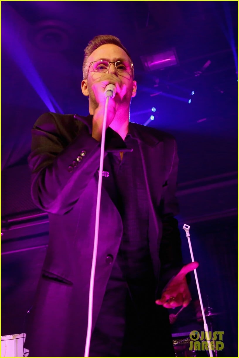 Laura Marano, Nick Jonas, Julianne Hough & More Step Out For Beyond ...