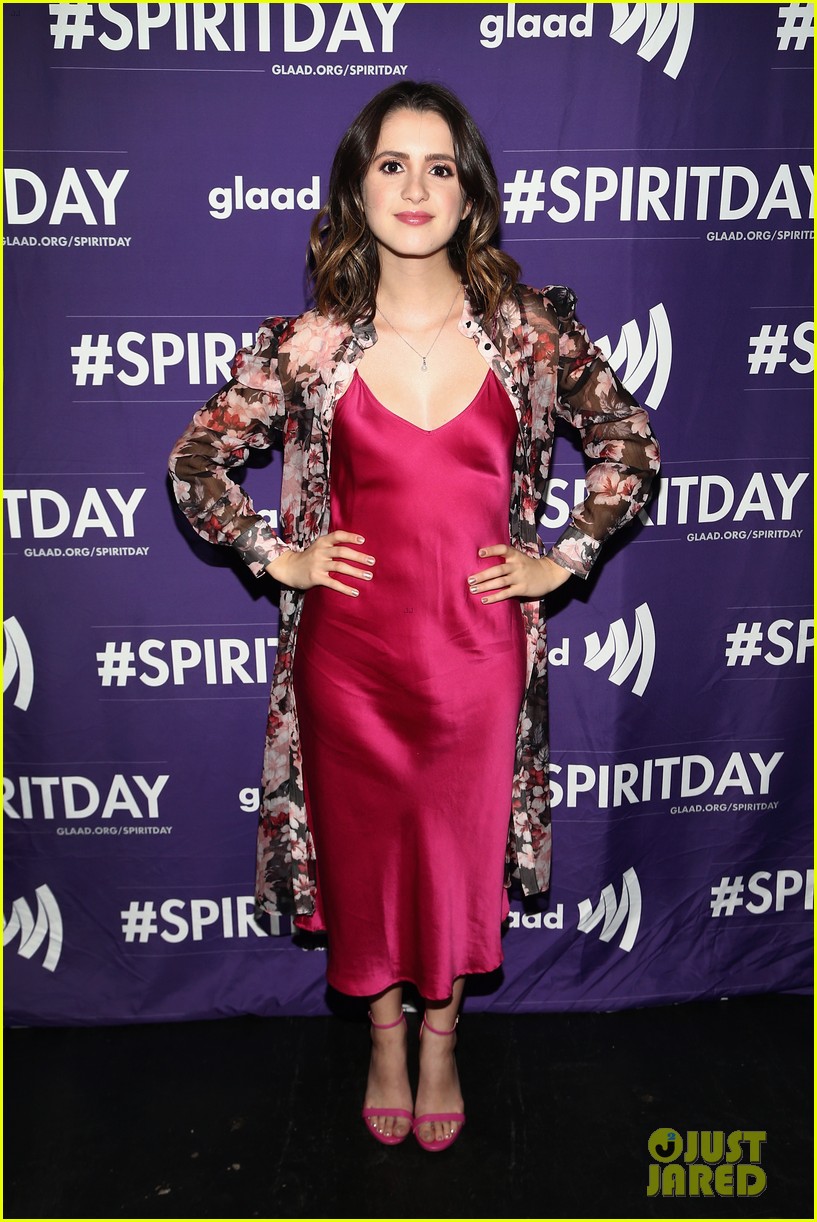 Laura Marano, Nick Jonas, Julianne Hough & More Step Out For Beyond ...