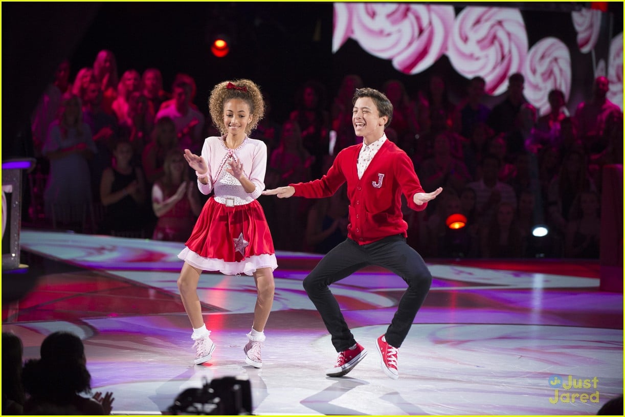 Full Sized Photo of sophia pippen jake monreal jive dwtsjrs premiere 04 ...