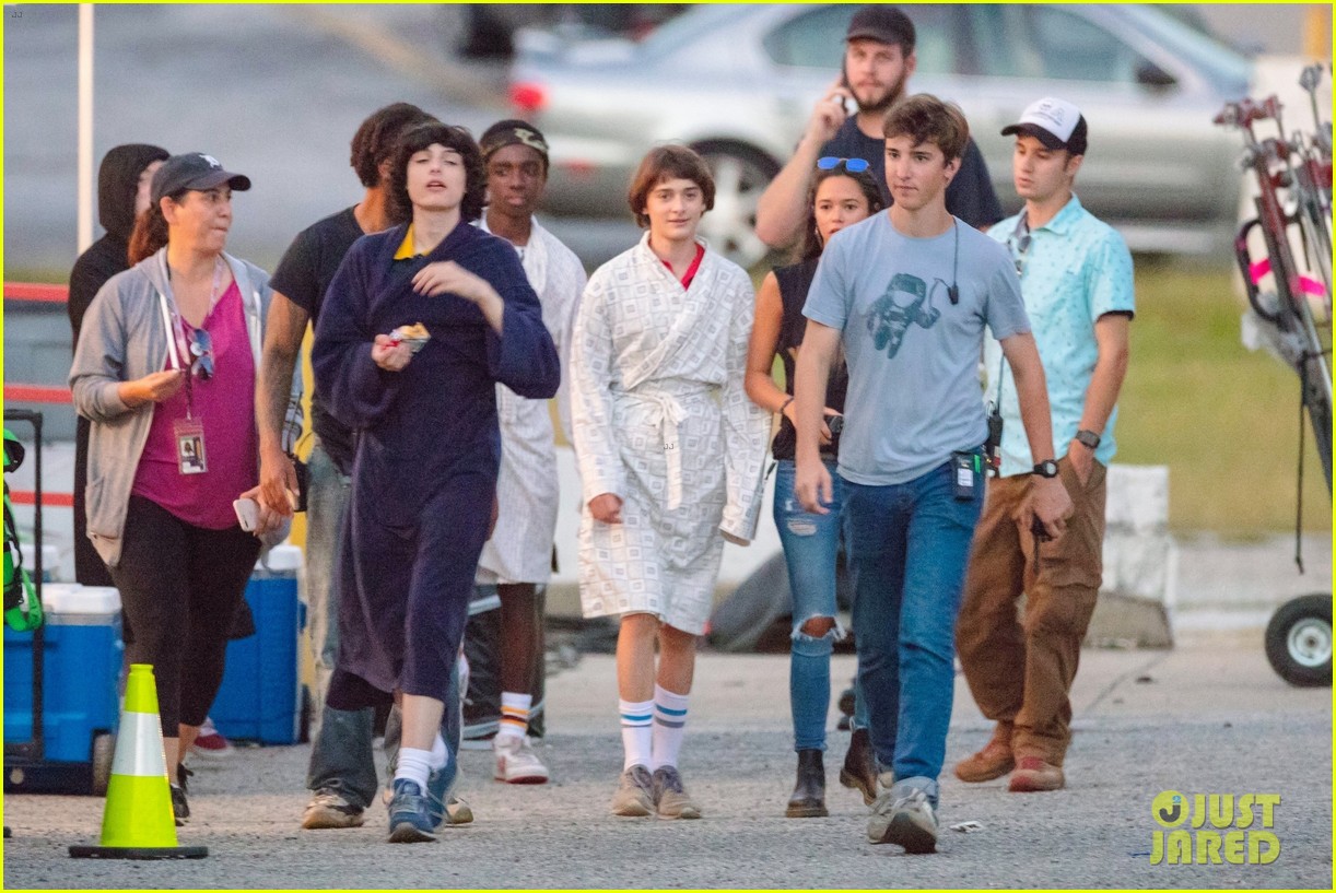 The 'Stranger Things' Cast Films Season Three in a Familiar Location ...