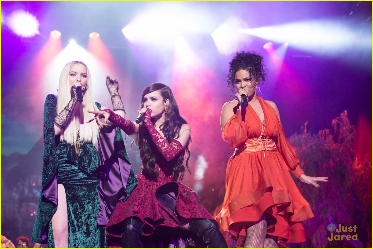 Full Sized Photo of vanessa jordan dove sofia jordin hp anniversary ...