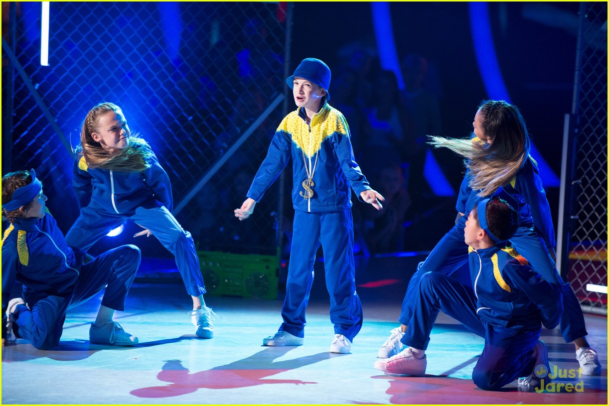 Jason Maybaum Dances To His All Time Fave Song on 'DWTS Juniors ...