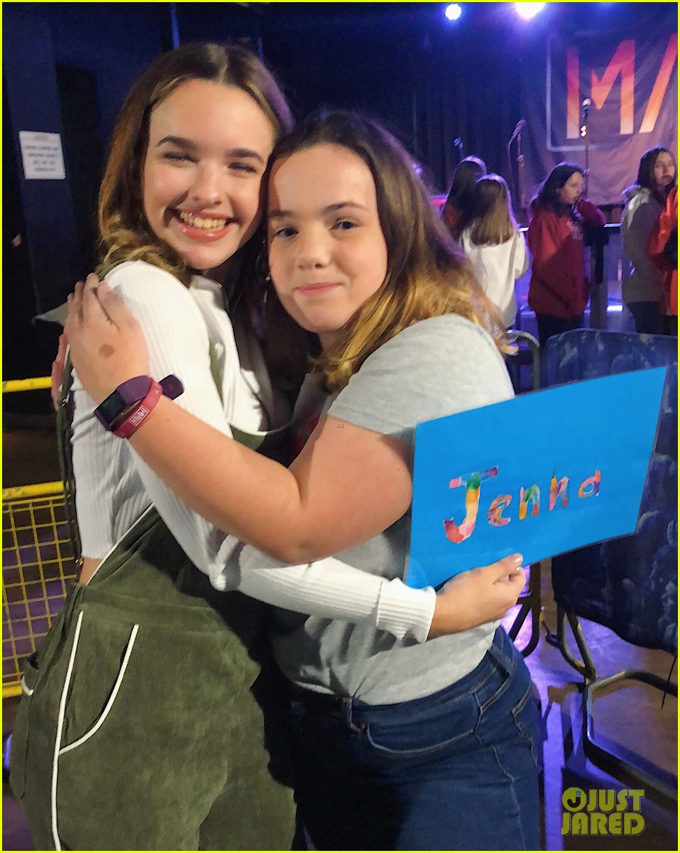 Jenna Raine Goes Behind-the-Scenes of Her Tour With Max & Harvey ...