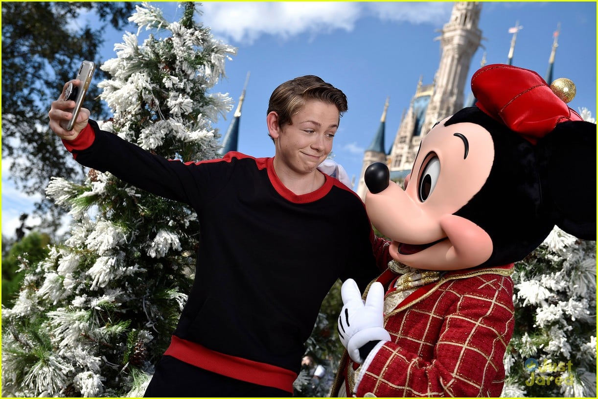 Meg Donnelly To Perform At 'Disney Parks Presents a 25 Days of ...