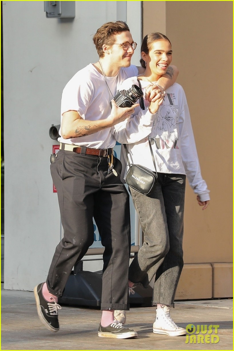 Brooklyn Beckham & Hana Cross Look So Happy Together! | Photo 1206336 ...