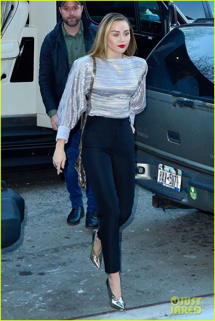 Miley Cyrus Says a Tour Likely Won't Happen Until 2020 | Photo 1205101 ... Miley Cyrus Says a Tour Likely Won't Happen Until 2020 | Photo 1205101 ...