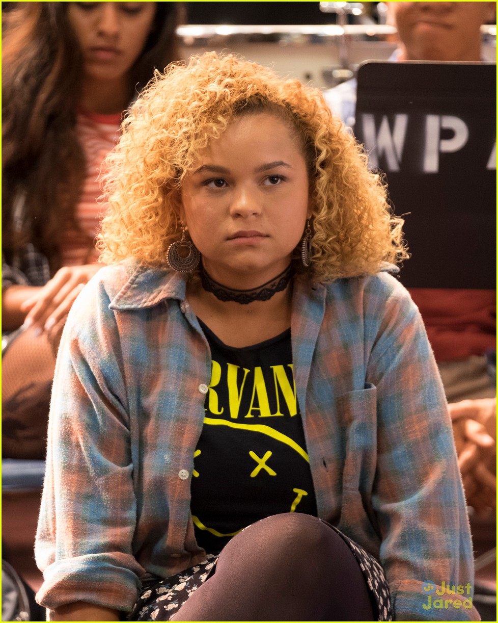 AJ Michalka & Rachel Crow Star in ABC's New Show 'Schooled' - See The ...