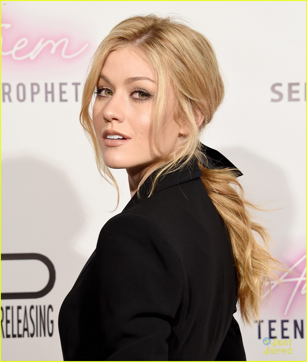 Full Sized Photo of katherine mcnamara bailee madison chandler more ...