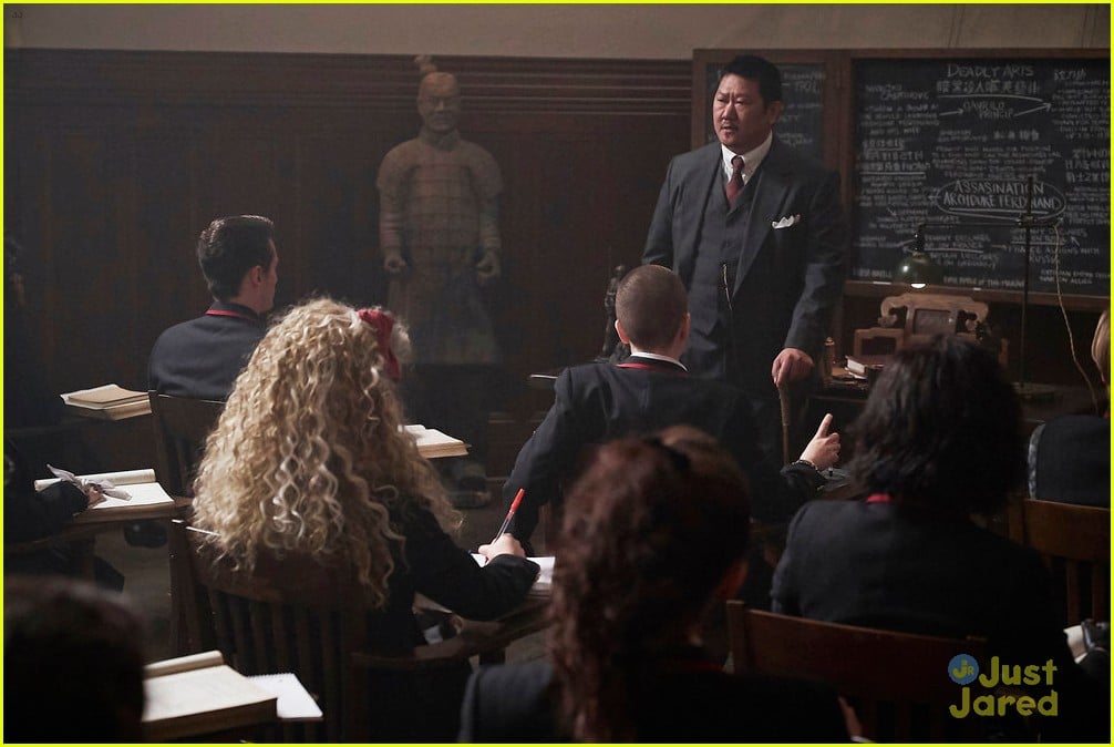 Lana Condor Says That 'Deadly Class' Is 'Chaos In The Best Way' | Photo ...