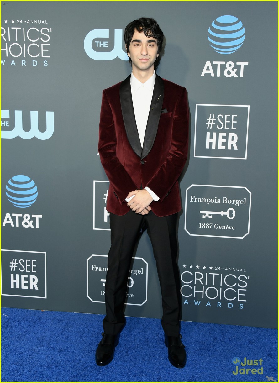 Eden Sher Joins Holly Taylor & Isabella Gomez at Critics' Choice Awards ...