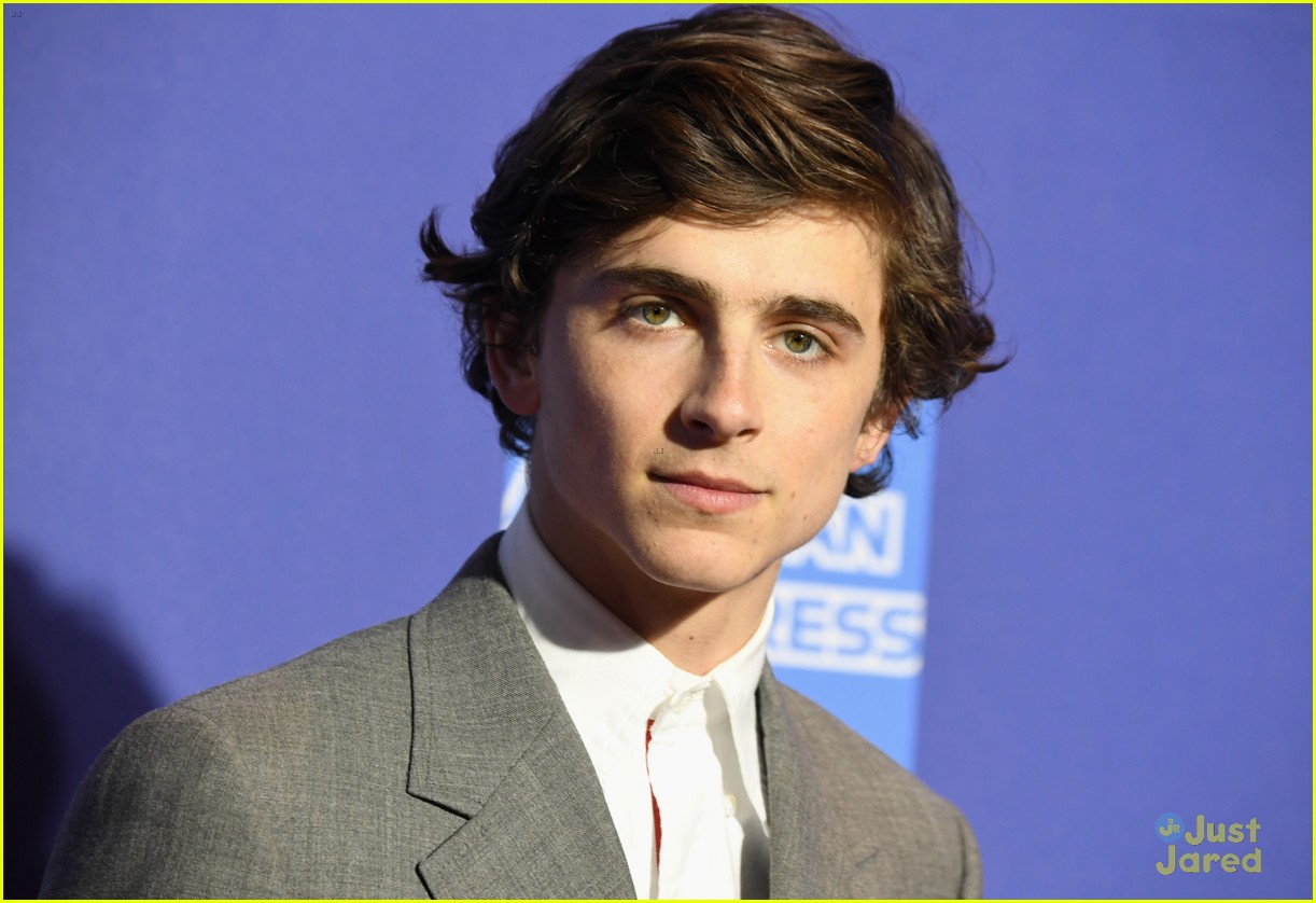 Timothee Chalamet Gets Proposed To By Fan at Palm Springs Film Festival ...