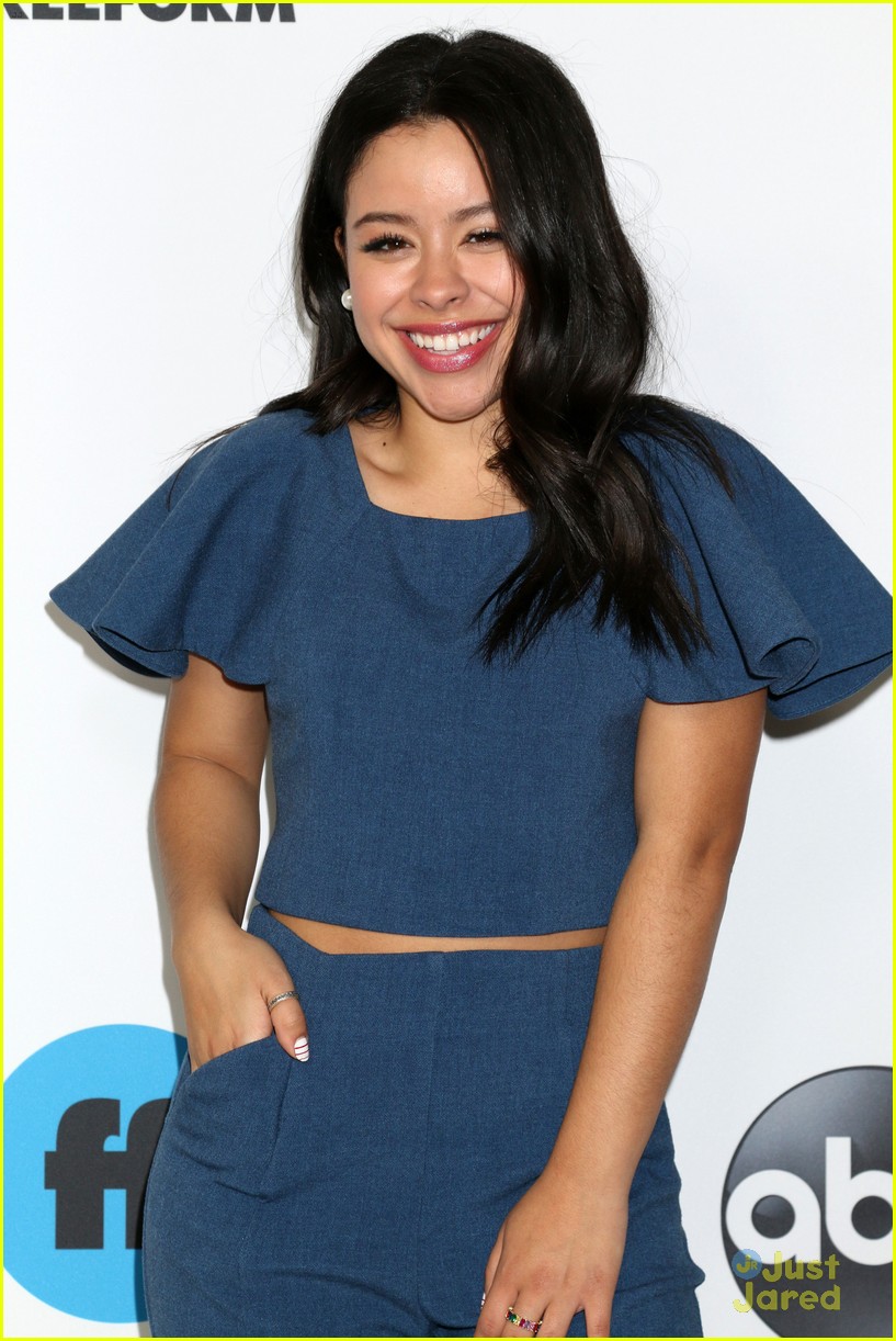 Cierra Ramirez Announces New Single 'Liquid Courage' | Photo 1214115 ...