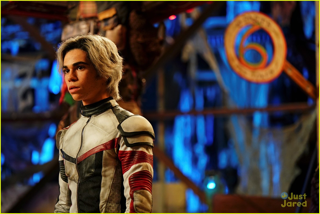 'Descendants 3' Gets Official Synopsis, New Pics & Teaser - Watch Now ...