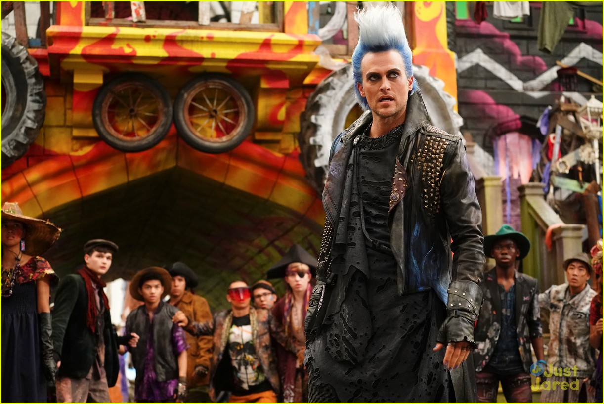 'Descendants 3' Gets Official Synopsis, New Pics & Teaser - Watch Now ...