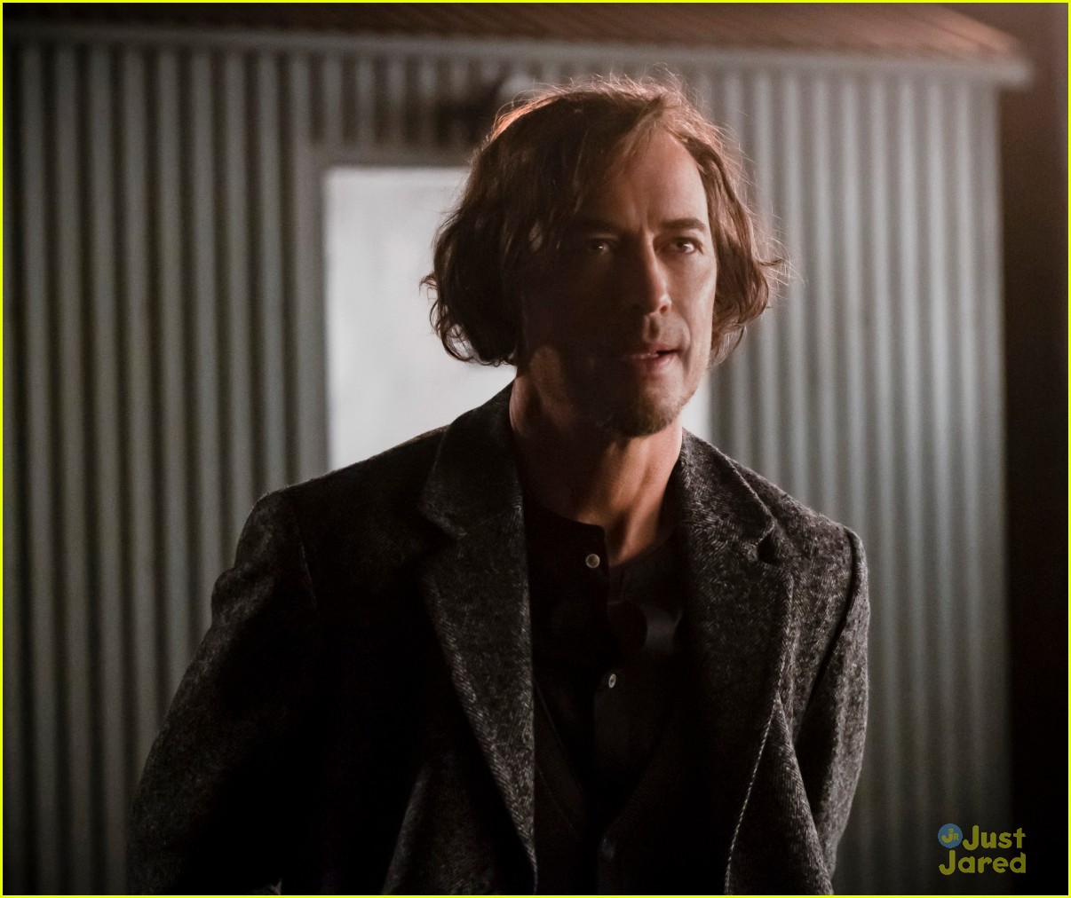 Nora Tries To Save Mom Iris on 'The Flash' Tonight | Photo 1216037 ...