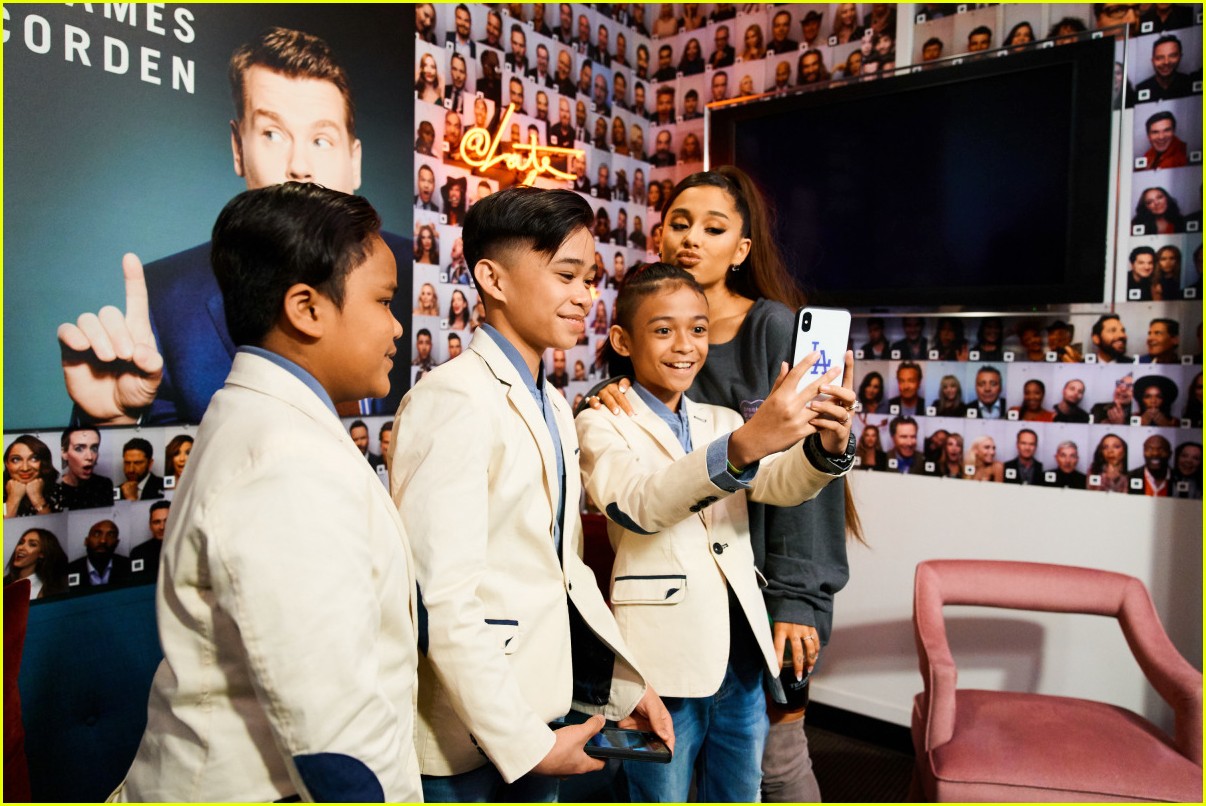 Ariana Grande Sings 'And I Am Telling You' with the TNT Boys - Watch ...