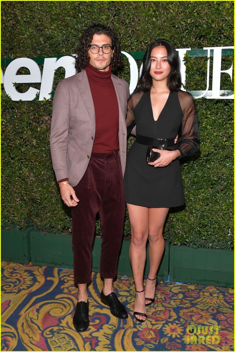 Isabel May & Emery Kelly Join More Netflix Stars at Teen Vogue's Young ...