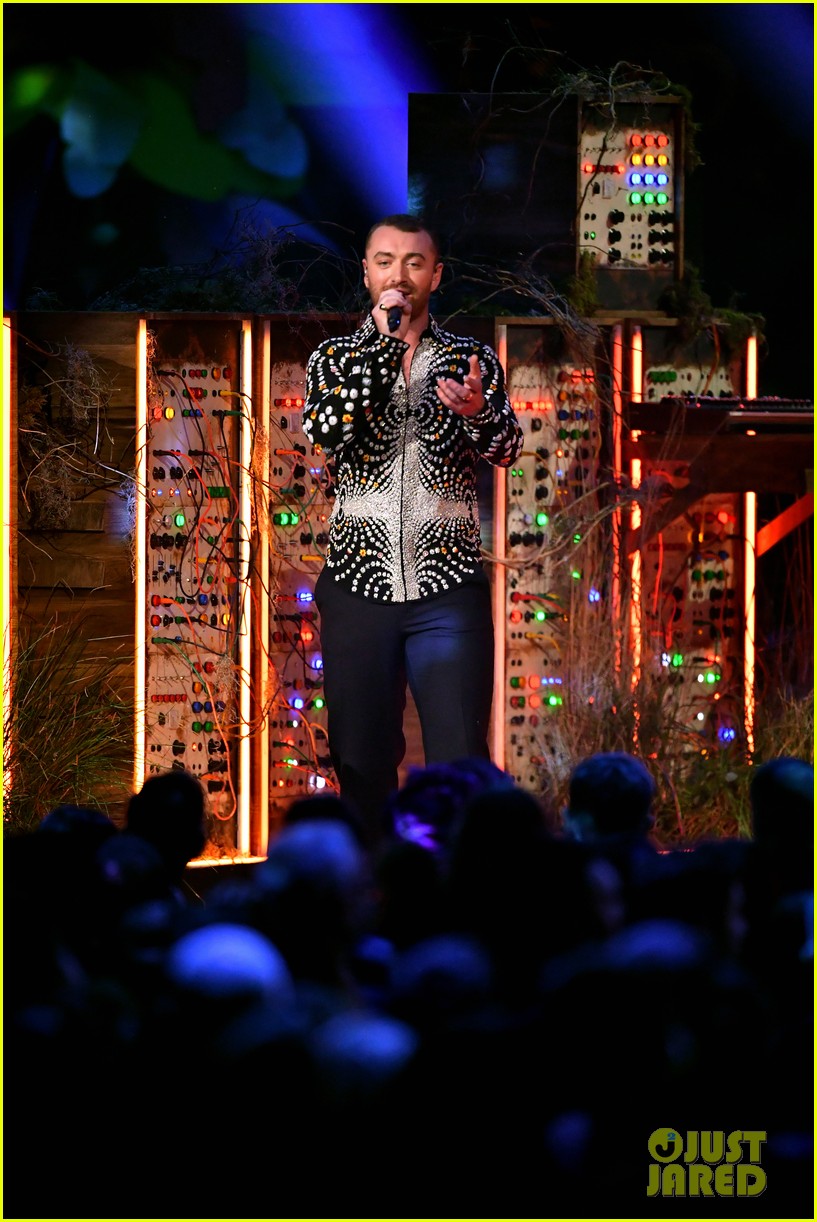 Sam Smith Busts a Move During BRIT Awards 2019 Performance - Watch Now ...