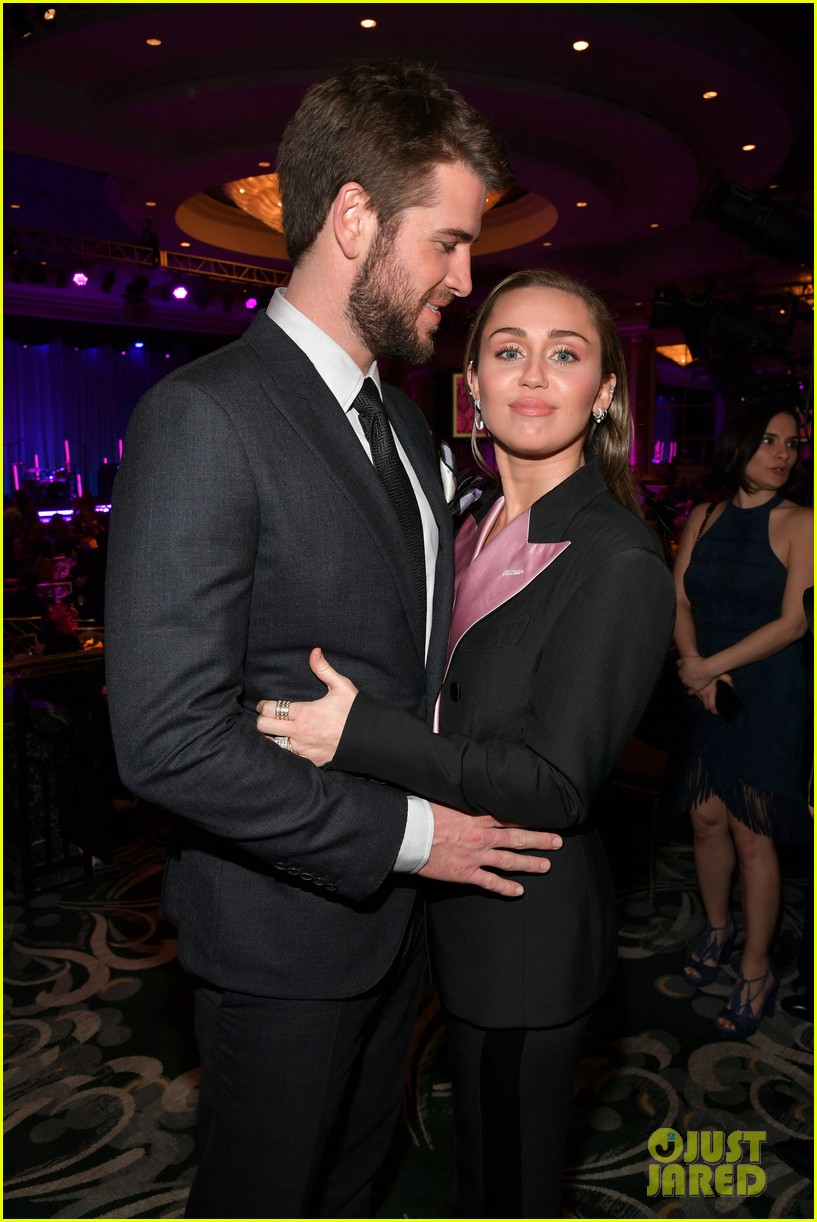 Miley Cyrus Performs at An Unforgettable Evening, Liam Hemsworth Shows ...