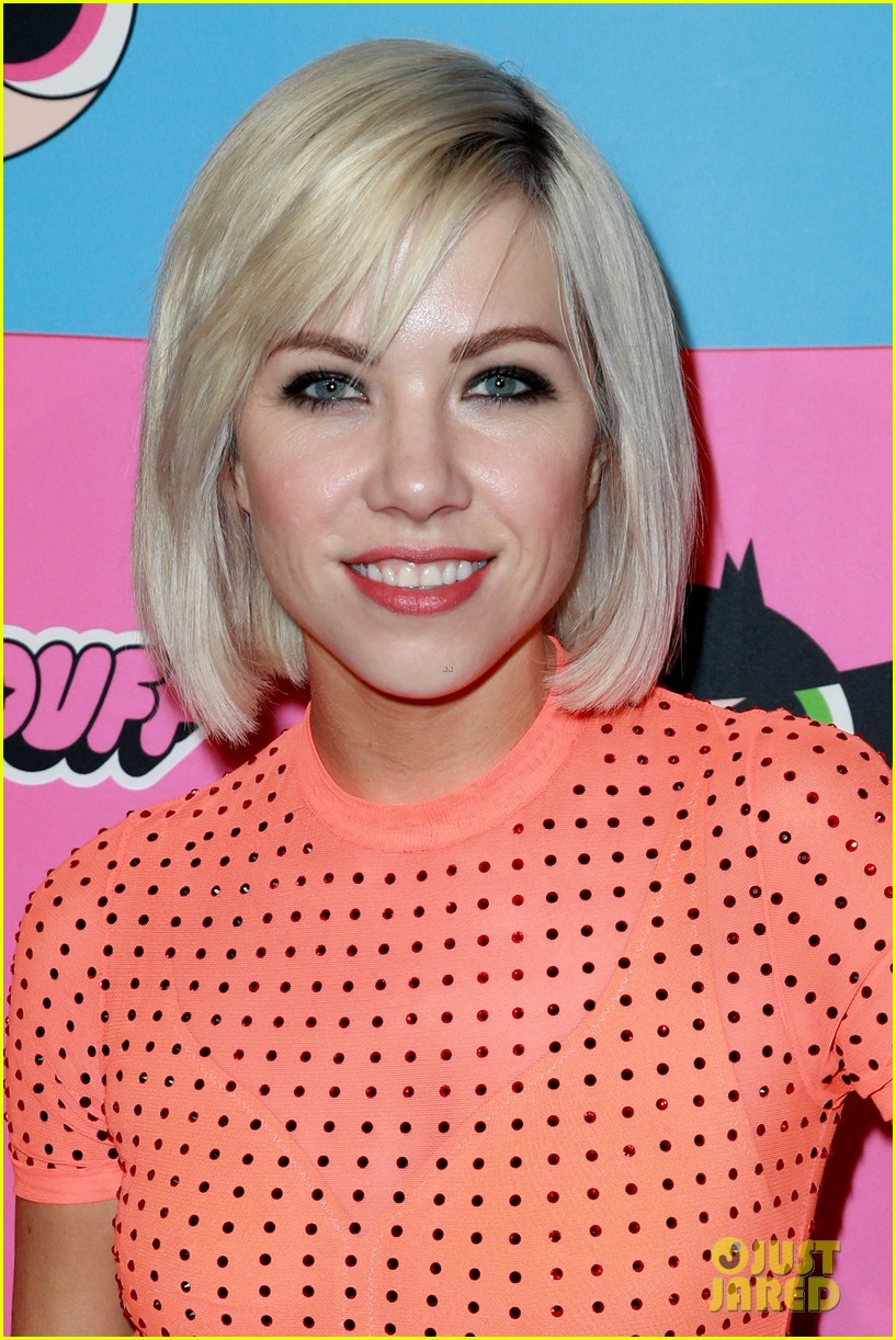 Carly Rae Jepsen, Skai Jackson, & Amanda Steele Get Colorful at ...