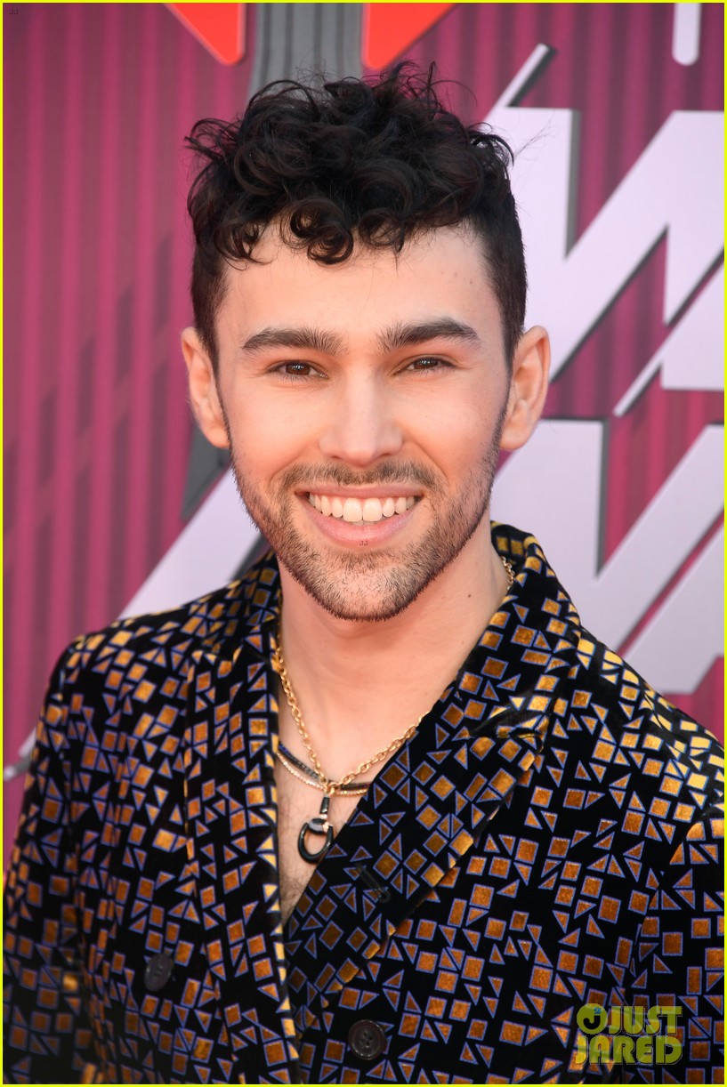 MAX & Wife Emily Cannon Skip Traditional Red Carpet Looks at ...