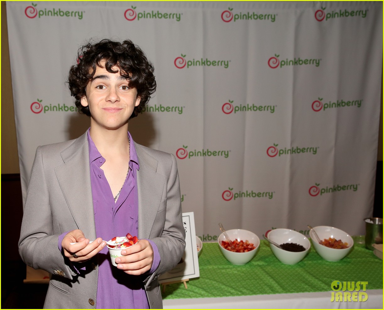 Asher Angel & Jack Dylan Grazer Bring 'Shazam' to Kids' Choice Awards ...