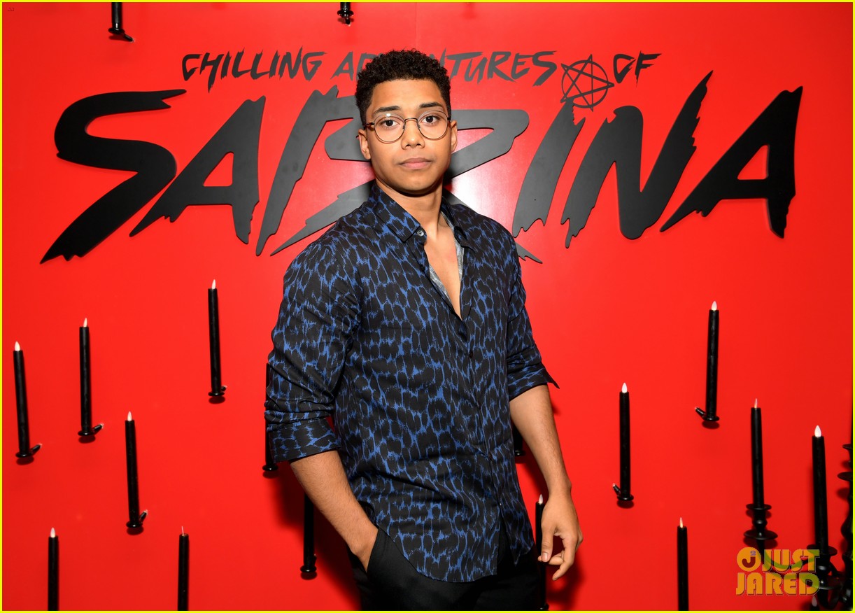 Chilling Adventures Of Sabrina Season 2 Trailer Makes Its Debut Watch Here Photo 1222694