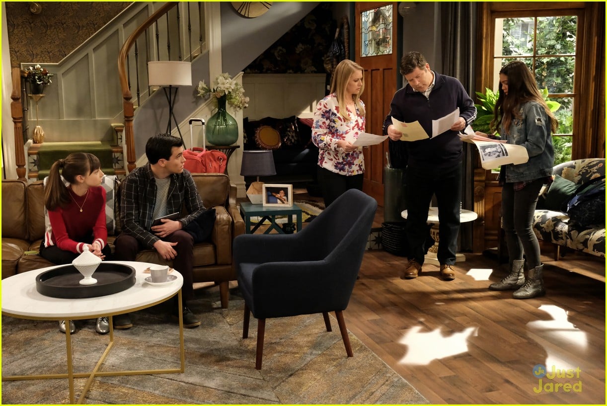 Netflix Debuts First Pics From Siena Agudong's 'No Good Nick' Show ...