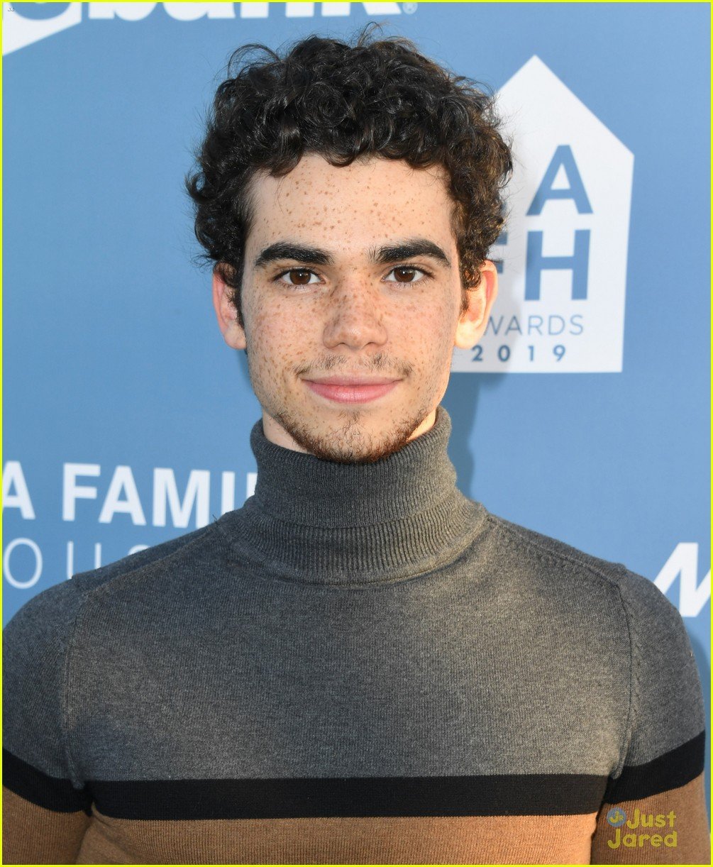Cameron Boyce Opens Up About How He Strives to Be The Best Role Model ...