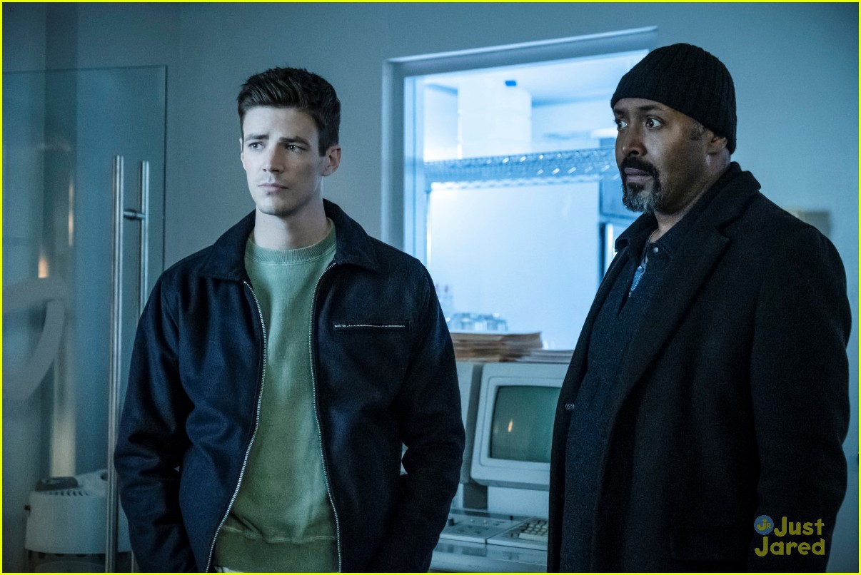 Barry & Iris Fight Over Taking Nora Back To The Future on 'The Flash ...