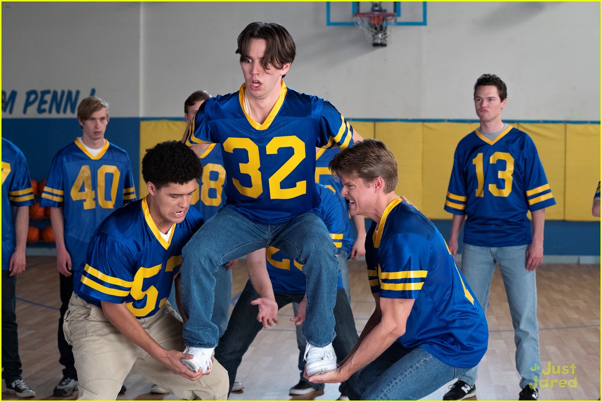 Haley Lu Richardson Cutely Claims It's 'Brett Dier Wednesday' on ...