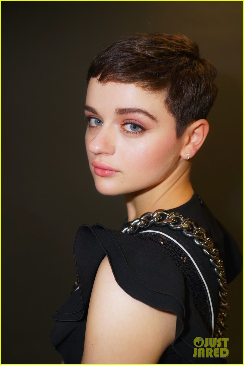 Joey King Wears Three Chic Outfits for 'The Act' Press Day | Photo ...