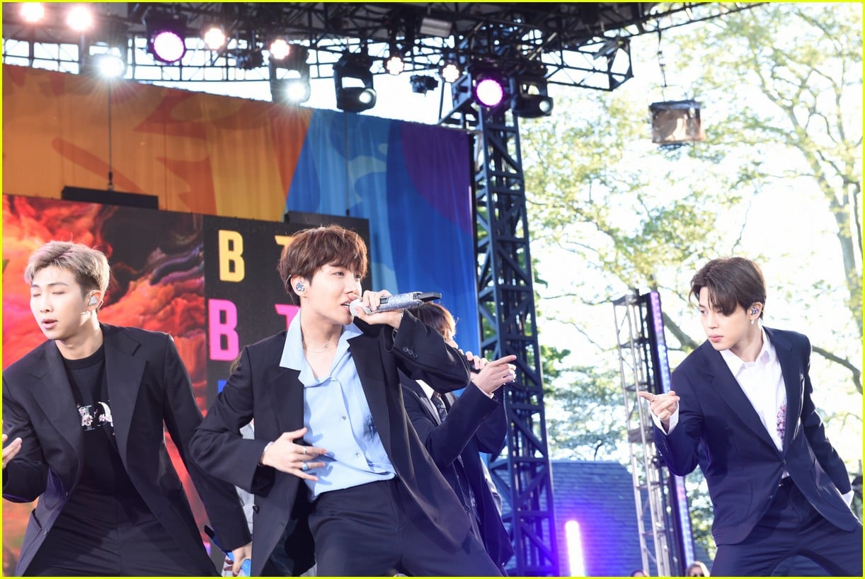 BTS Kick Off 'Good Morning America' Summer Concert Series - Watch Now ...