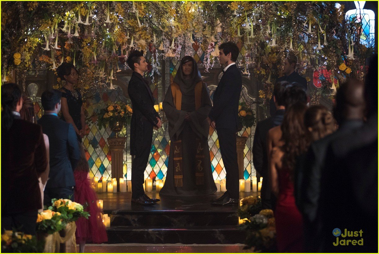 Full Sized Photo of magnus alec wedding shadowhunters pics 06 | Matthew ...