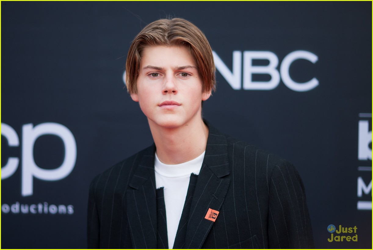 Aussie Musician Ruel Hits Billboard Music Awards 2019 After Dropping ...