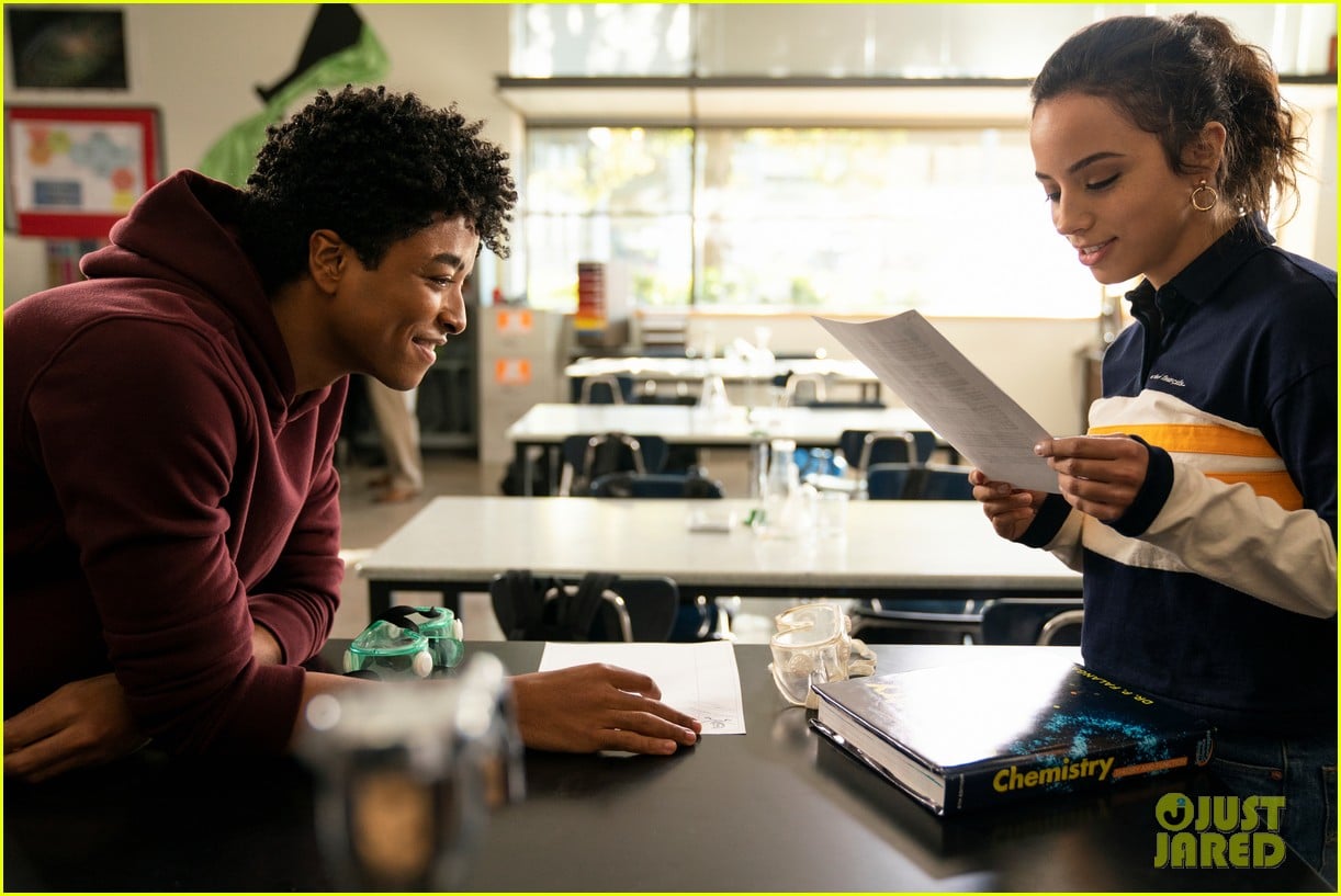 Full Sized Photo of trinkets netflix series teaser stills 10 | The ...