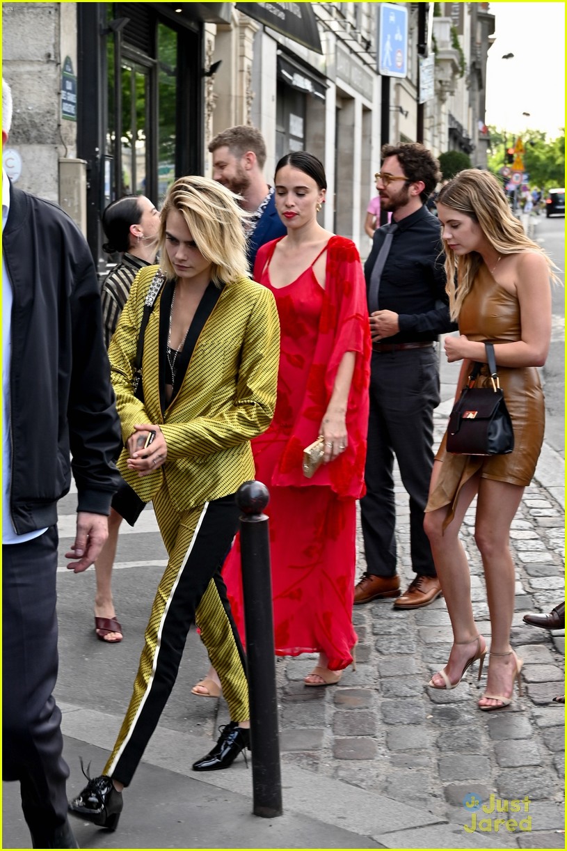 Ashley Benson & Cara Delevingne Couple Up at Zoe Kravitz's Pre-Wedding ...