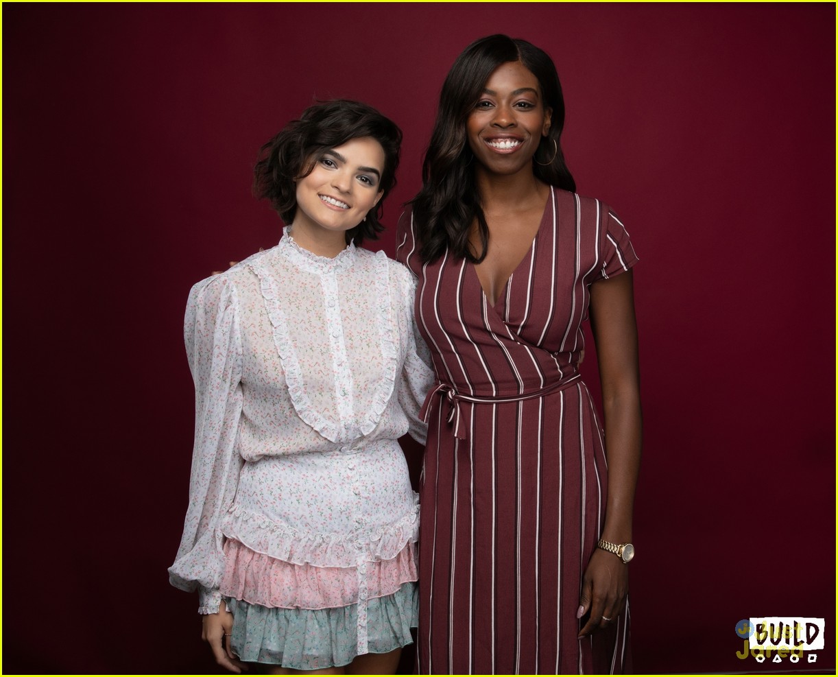 'Trinkets' Stars Odiseas Georgiadis & Brianna Hildebrand Promote The ...