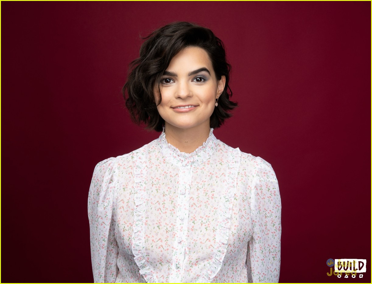 'Trinkets' Stars Odiseas Georgiadis & Brianna Hildebrand Promote The ...