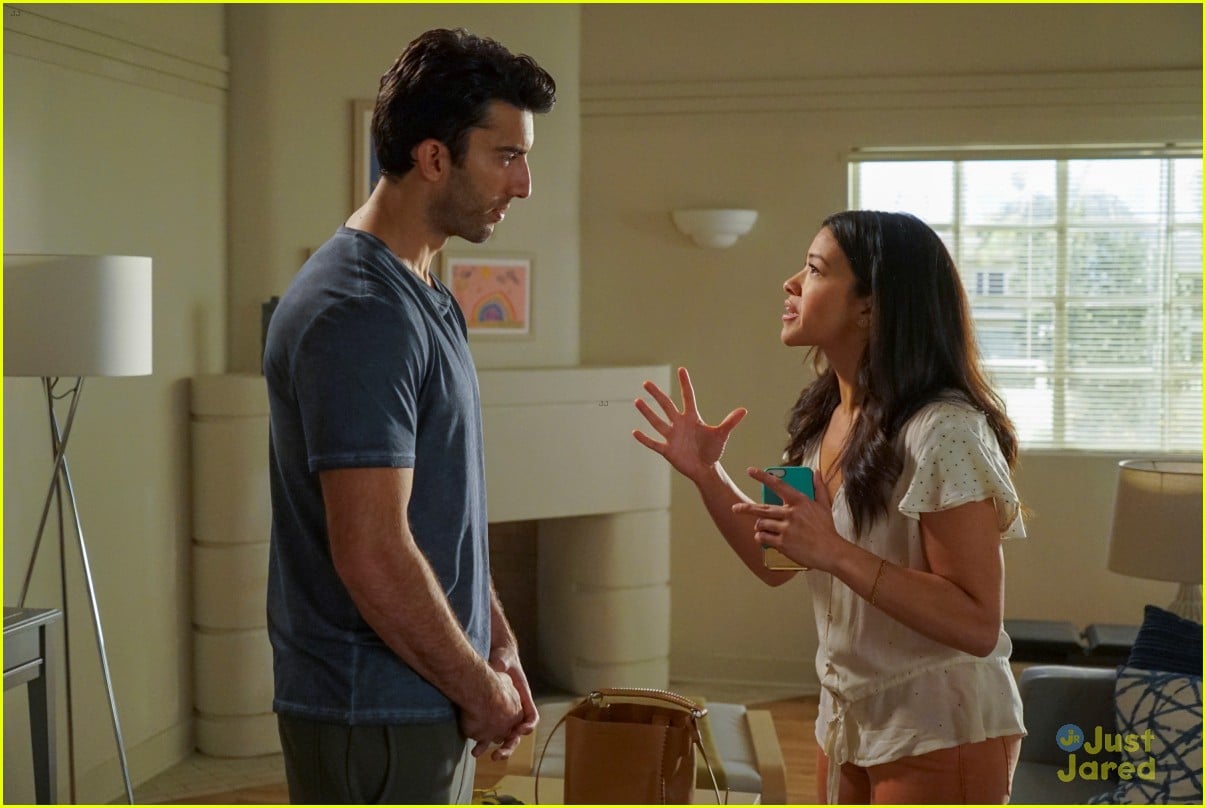 Rafael & Jane Argue About Mateo on 'Jane The Virgin' Tonight | Photo ...