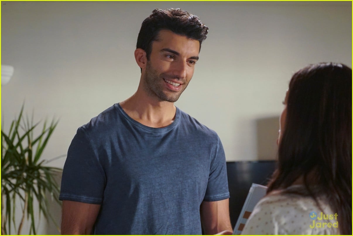 Rafael & Jane Argue About Mateo on 'Jane The Virgin' Tonight | Photo ...