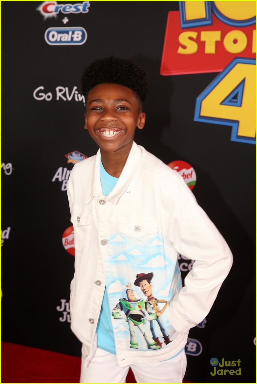 The Lion King's JD McCrary Wears Cowboy Look For 'Toy Story 4' Premiere ...